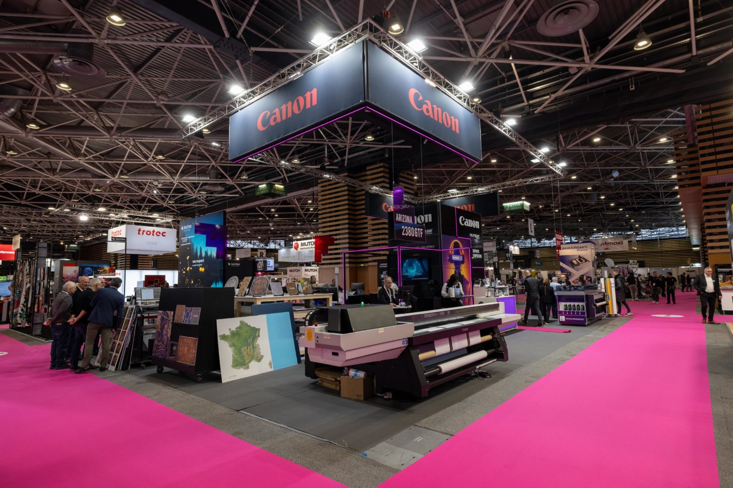 Canon France unveiled innovative printing solutions at C!PRINT 2024 ...